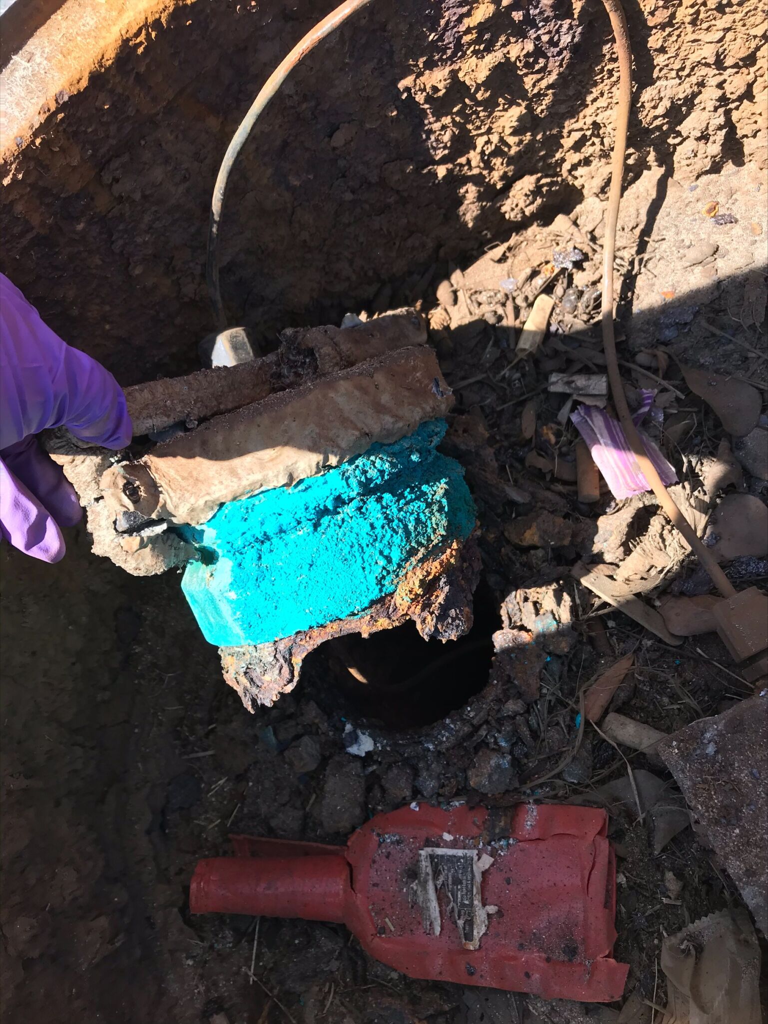 What's wrong with this fill pipe? - UST Training