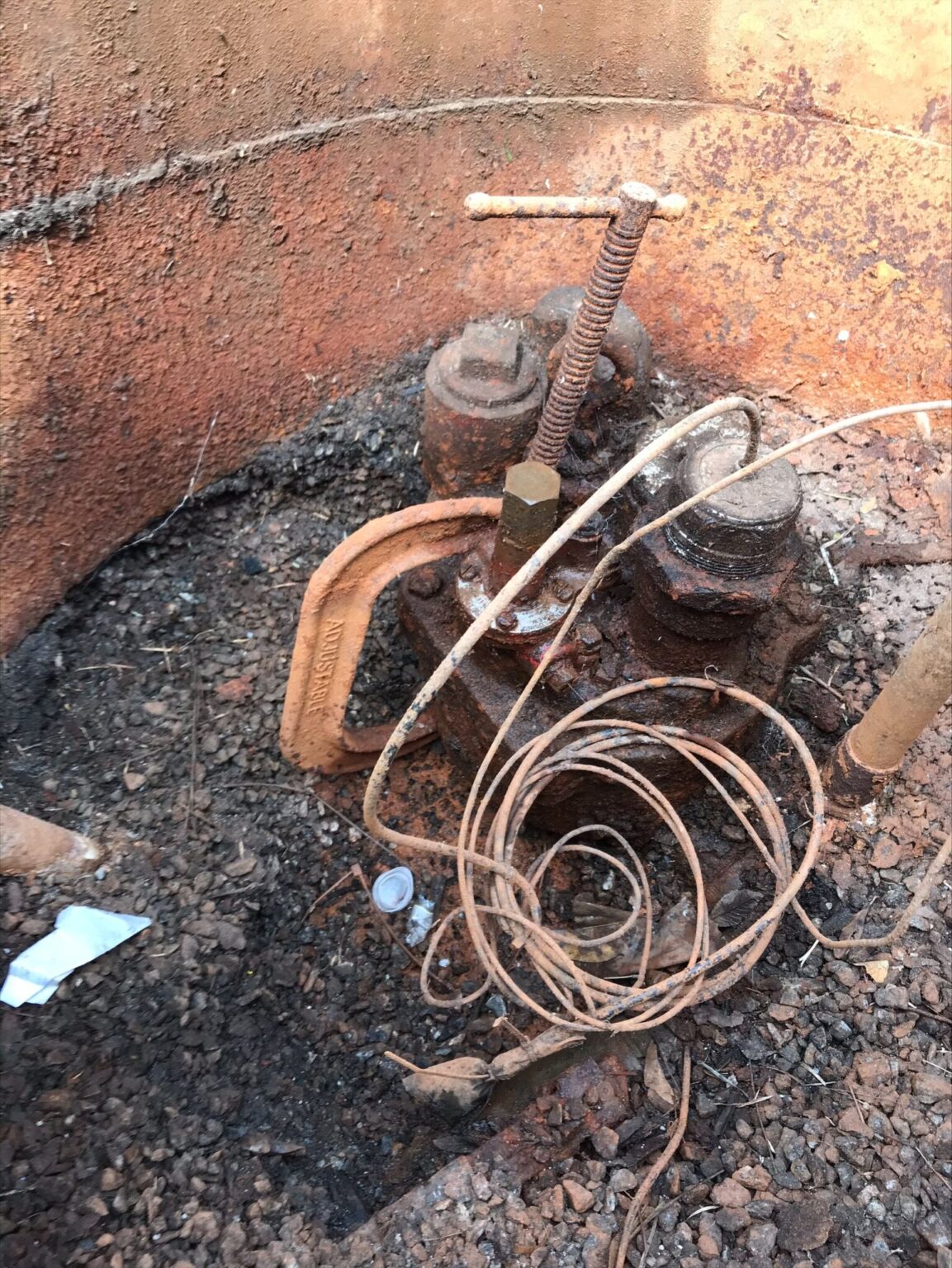 What's wrong with this fill pipe? - UST Training