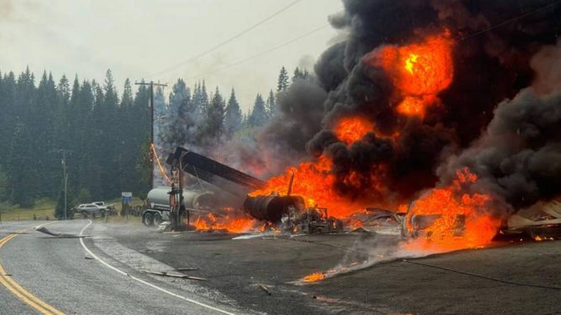 Gas Station Explosion in Idaho During Apparent Fuel Delivery - UST Training